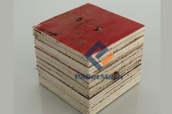 Automatic Pallet Feet Machine